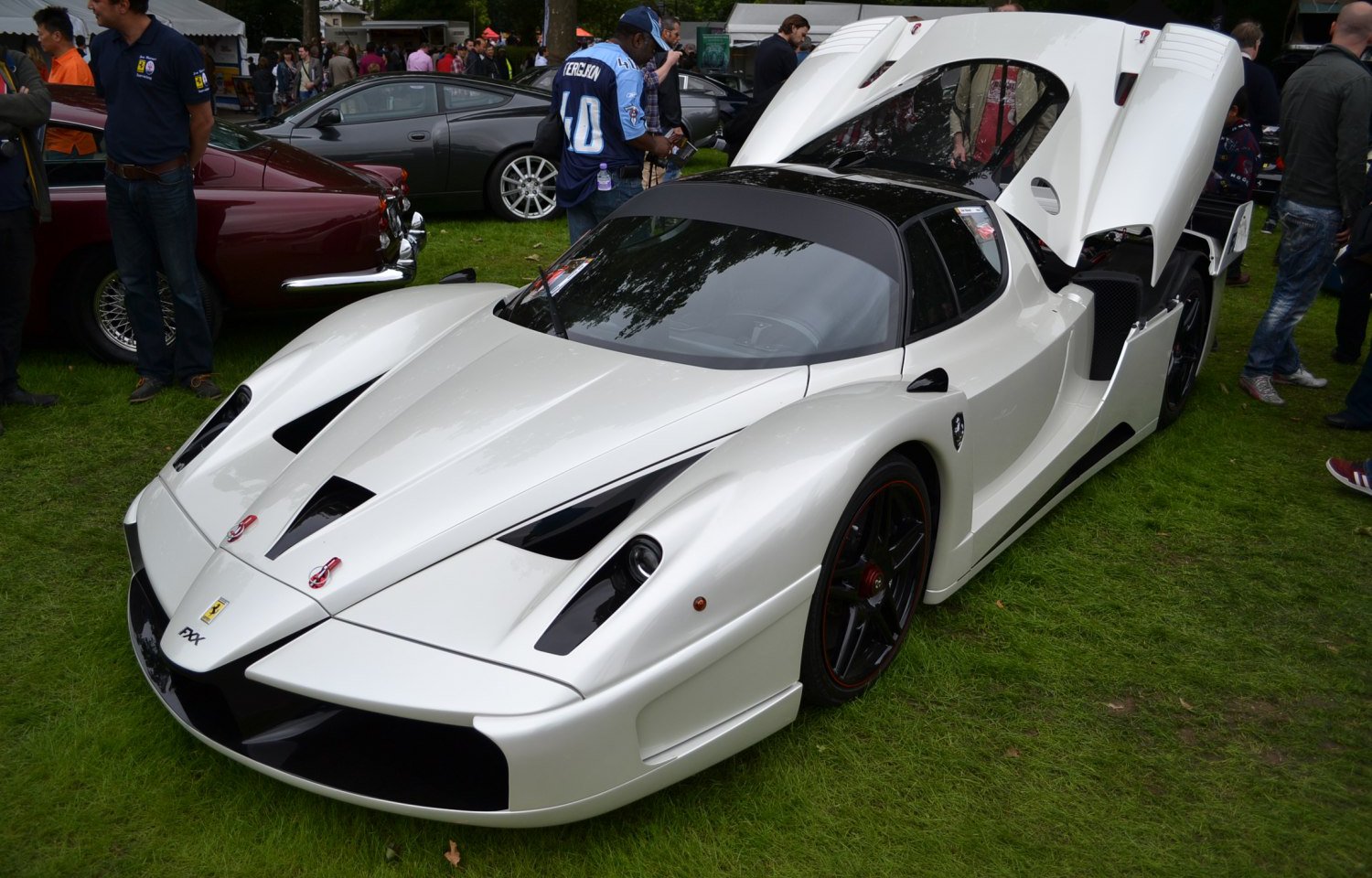 Ferrari FXX technical specifications and fuel economy